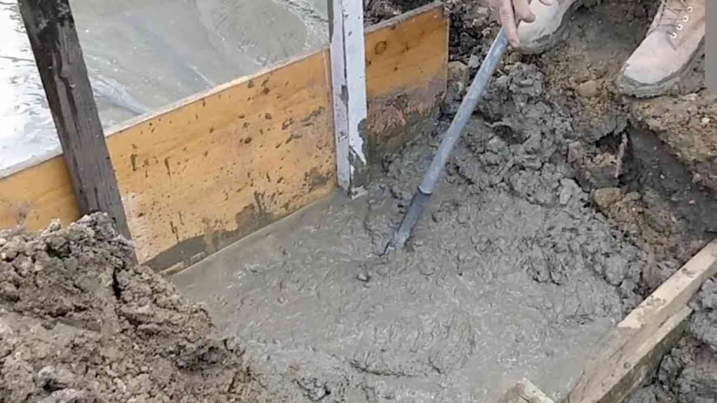 Types of Metal Building Foundation Options - Steel & Stud